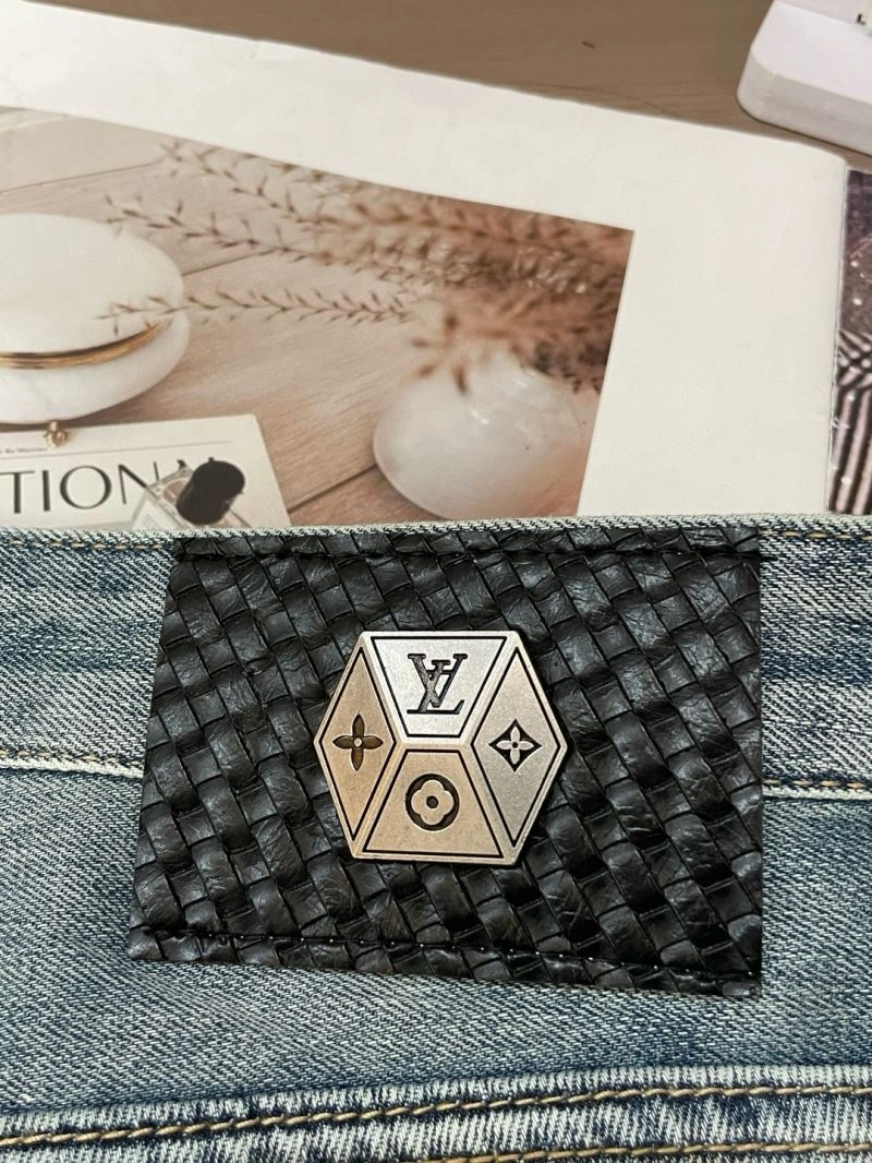 Accurate model Louis Vuitton Jeans