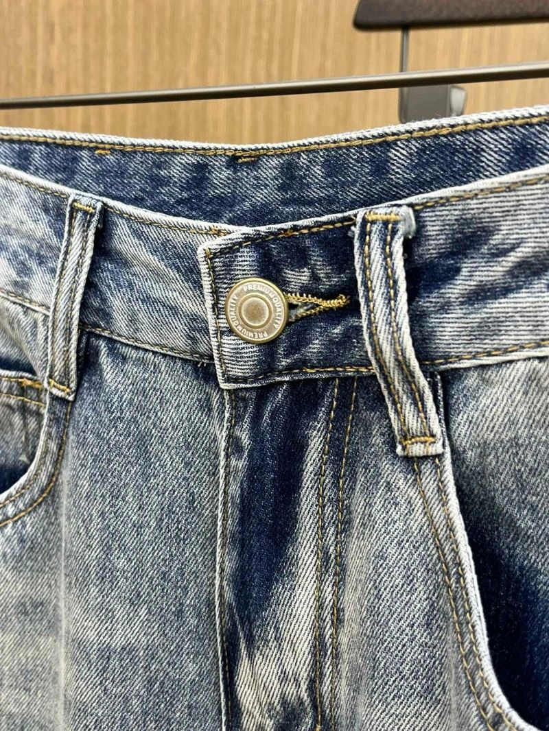 Discounted Louis Vuitton Jeans