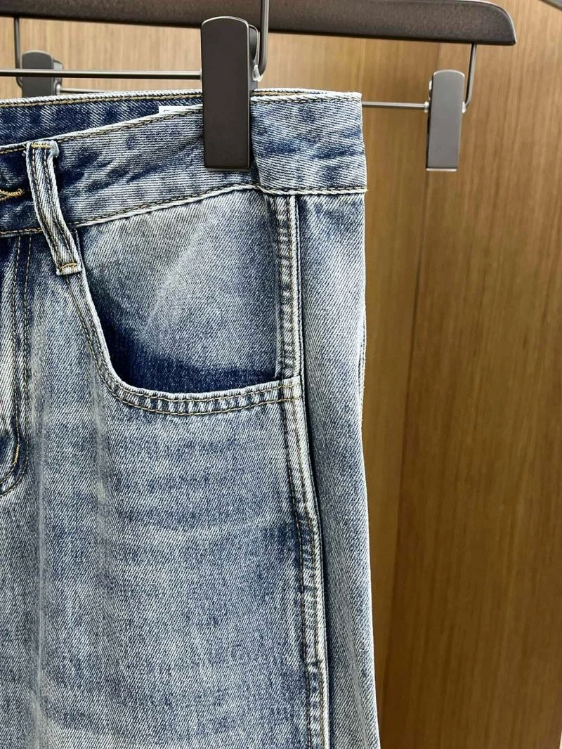 Discounted Louis Vuitton Jeans