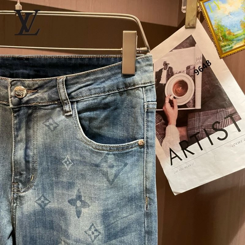 Top match Louis Vuitton Jeans