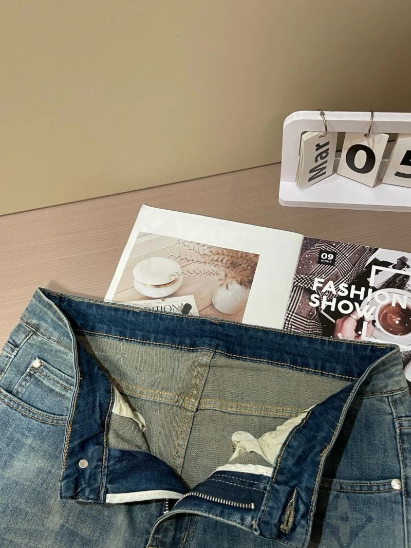 Top match Louis Vuitton Jeans