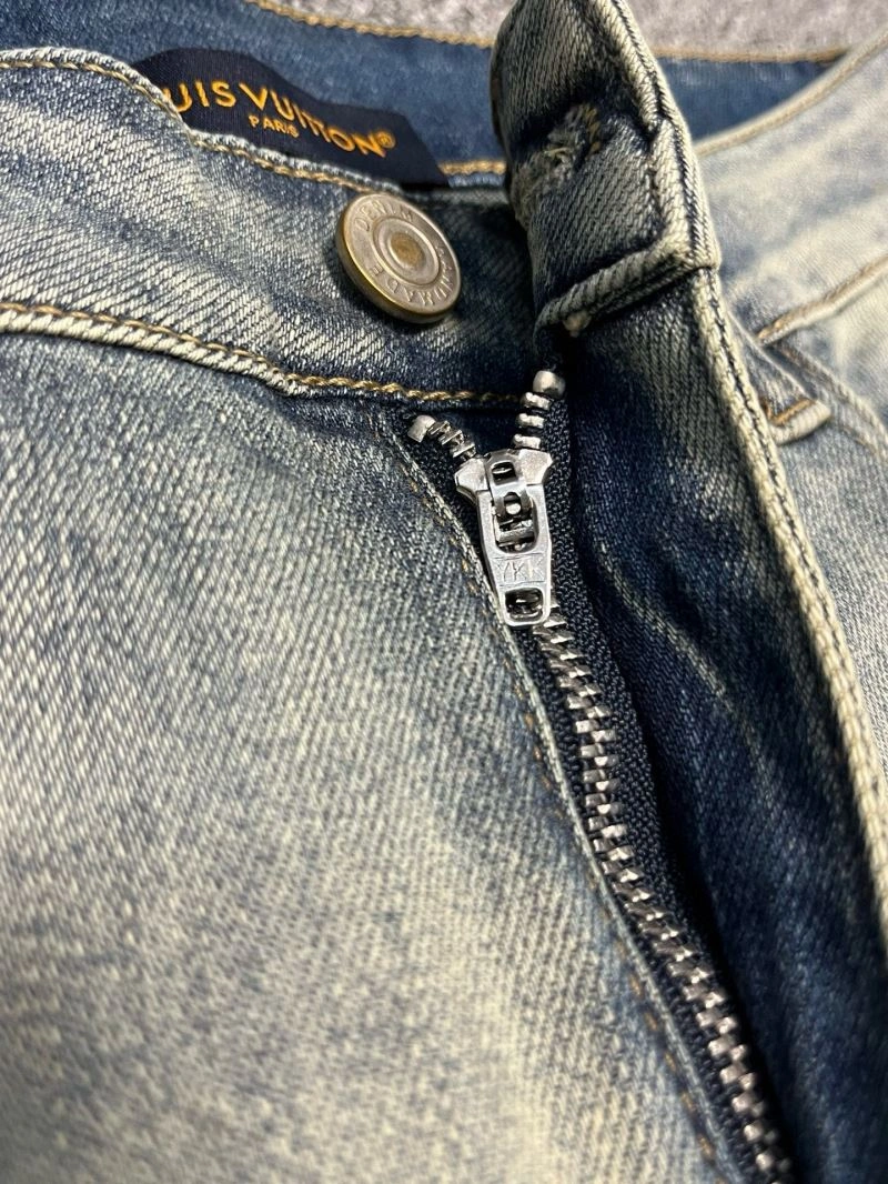 Inexpensive Louis Vuitton Jeans