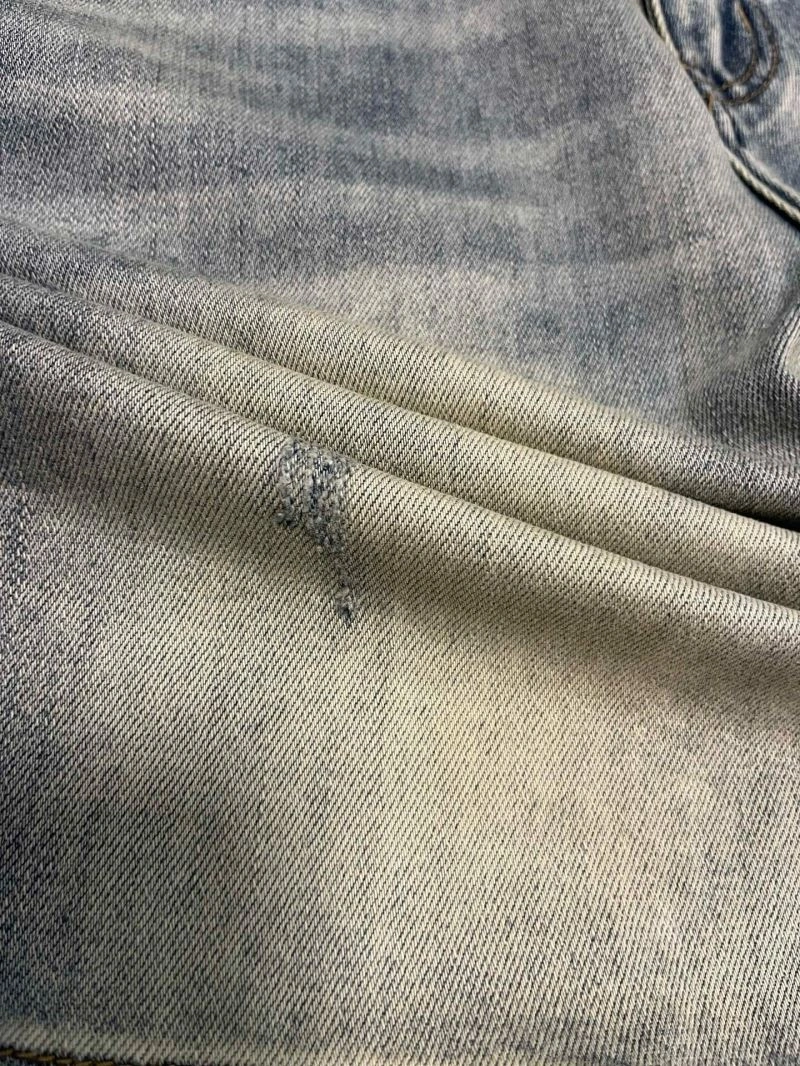 Inexpensive Louis Vuitton Jeans