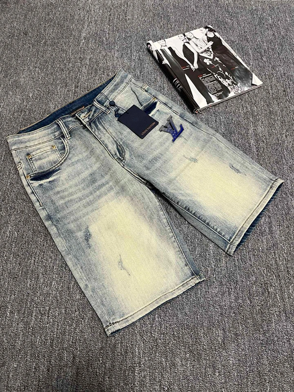 Inexpensive Louis Vuitton Jeans