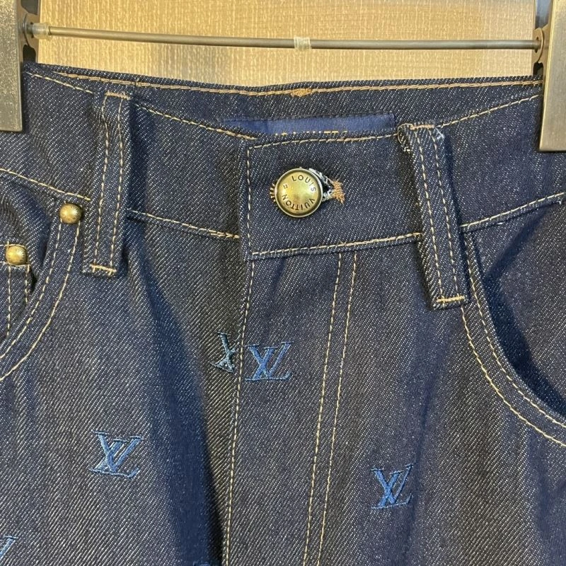 Factory-made Louis Vuitton Jeans