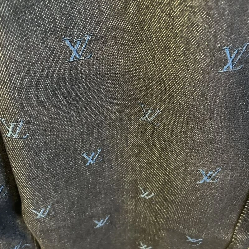 Factory-made Louis Vuitton Jeans