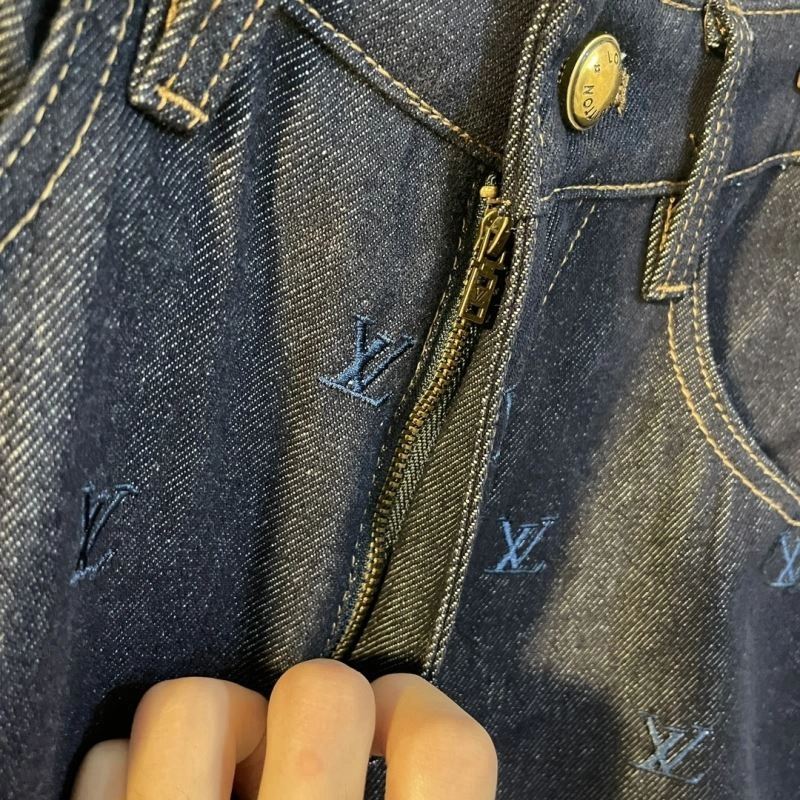 Factory-made Louis Vuitton Jeans