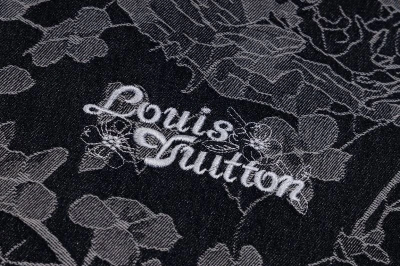 Inexpensive Louis Vuitton Jeans