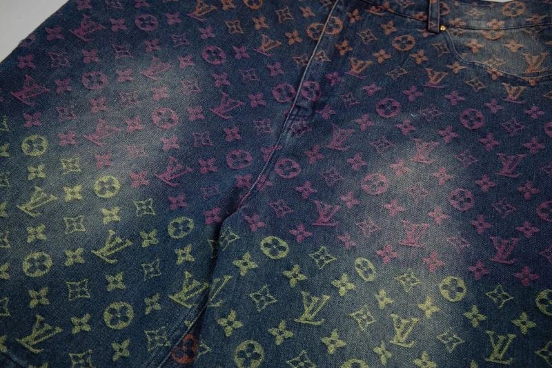 Top match Louis Vuitton Jeans