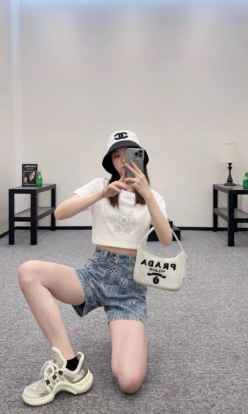 Bargain Louis Vuitton Jeans