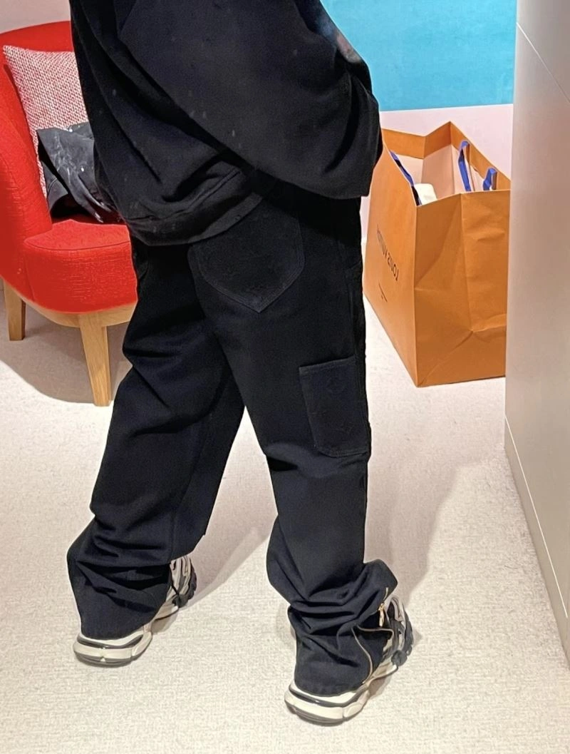 High accuracy Louis Vuitton Jeans