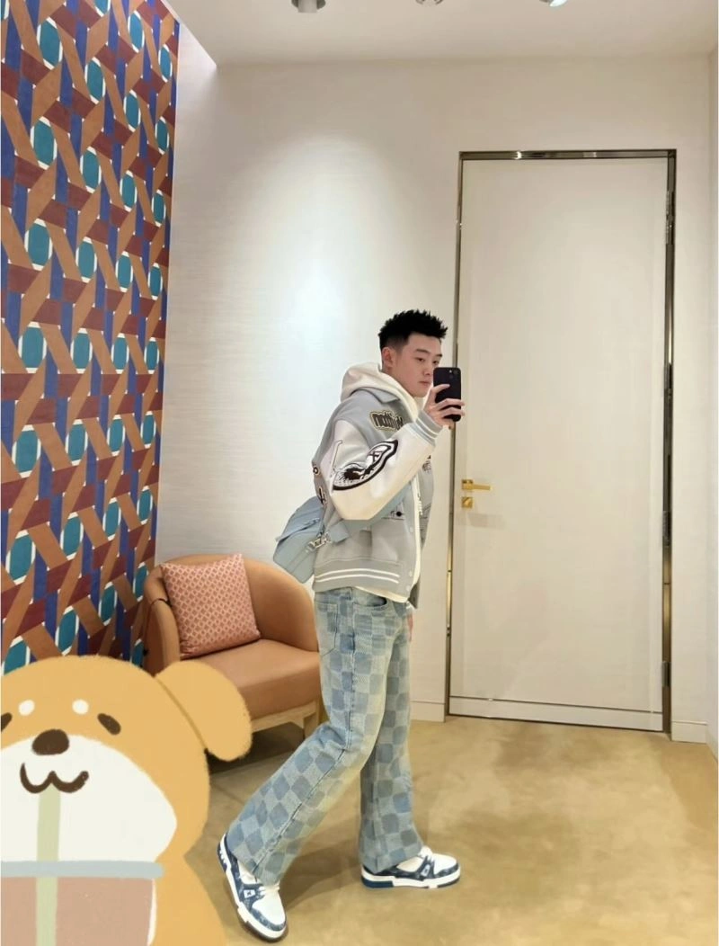 Reasonably priced Louis Vuitton Jeans