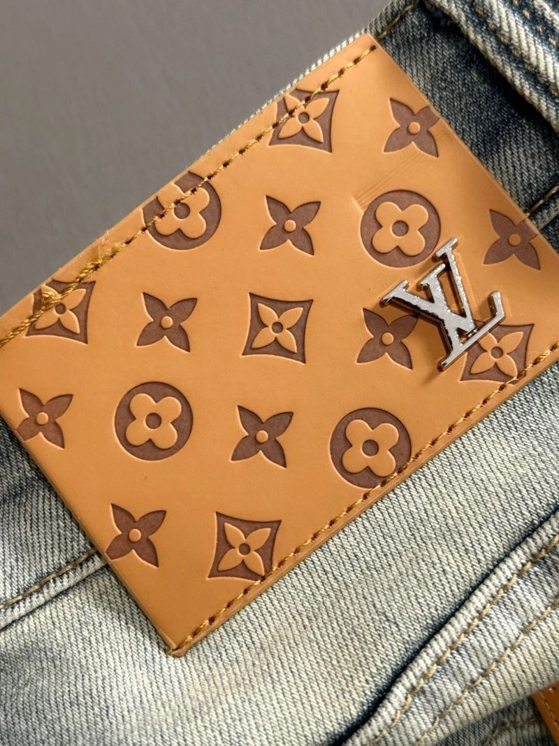 Accurate model Louis Vuitton Jeans