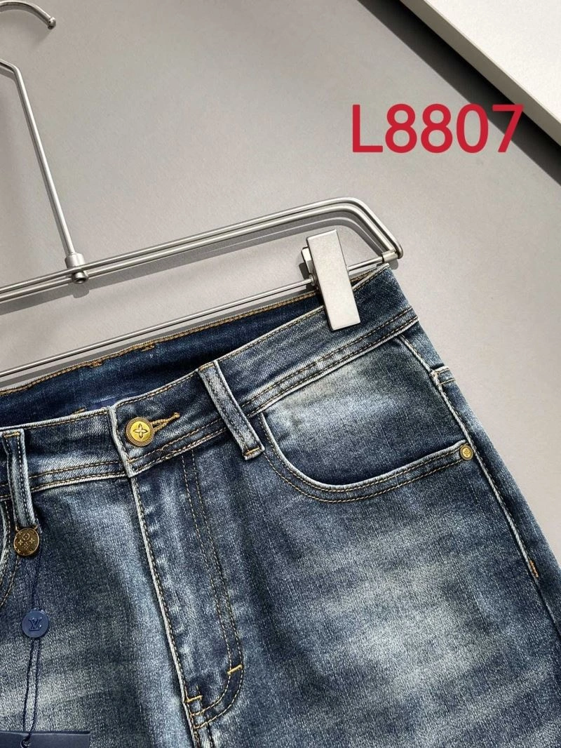 Inexpensive Louis Vuitton Jeans