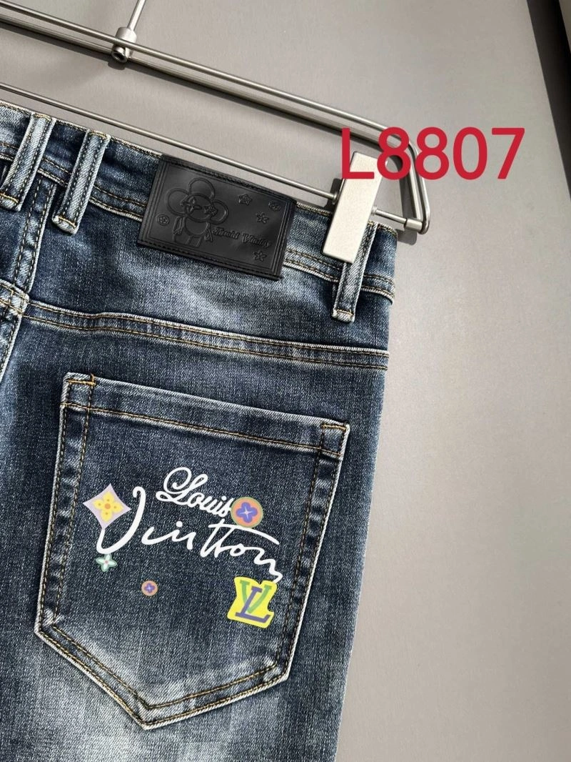 Inexpensive Louis Vuitton Jeans