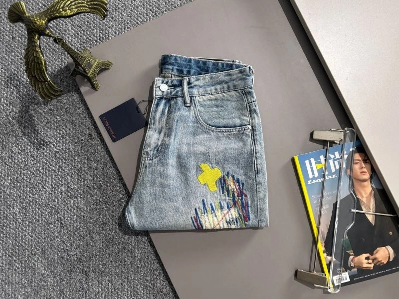 Low-cost Louis Vuitton Jeans