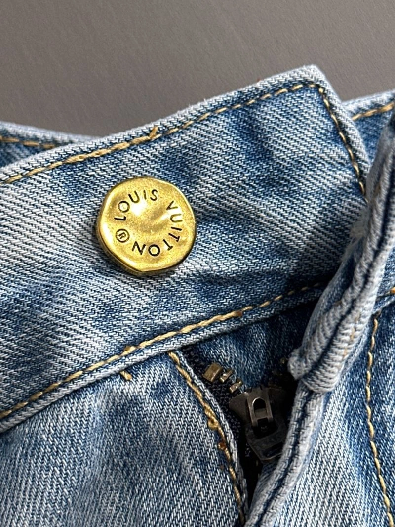 Accurate model Louis Vuitton Jeans