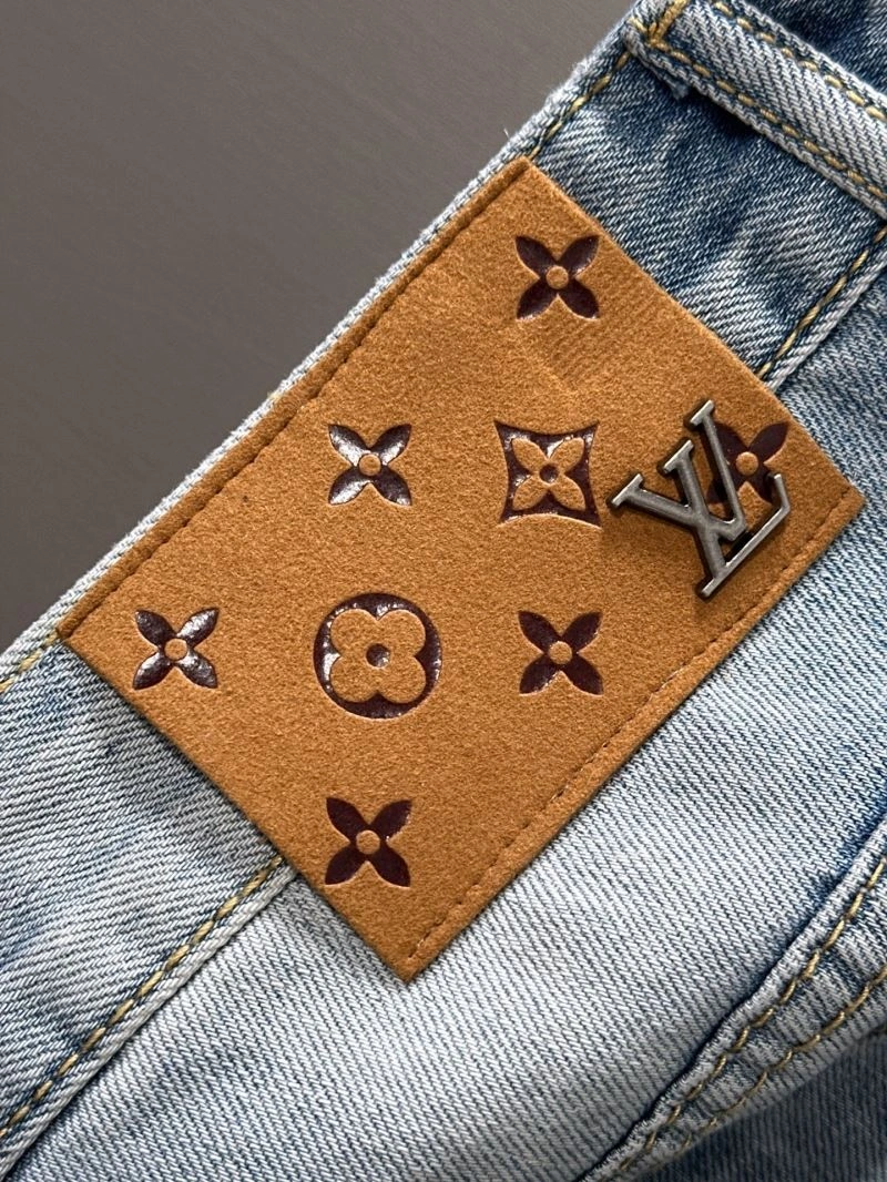 Accurate model Louis Vuitton Jeans