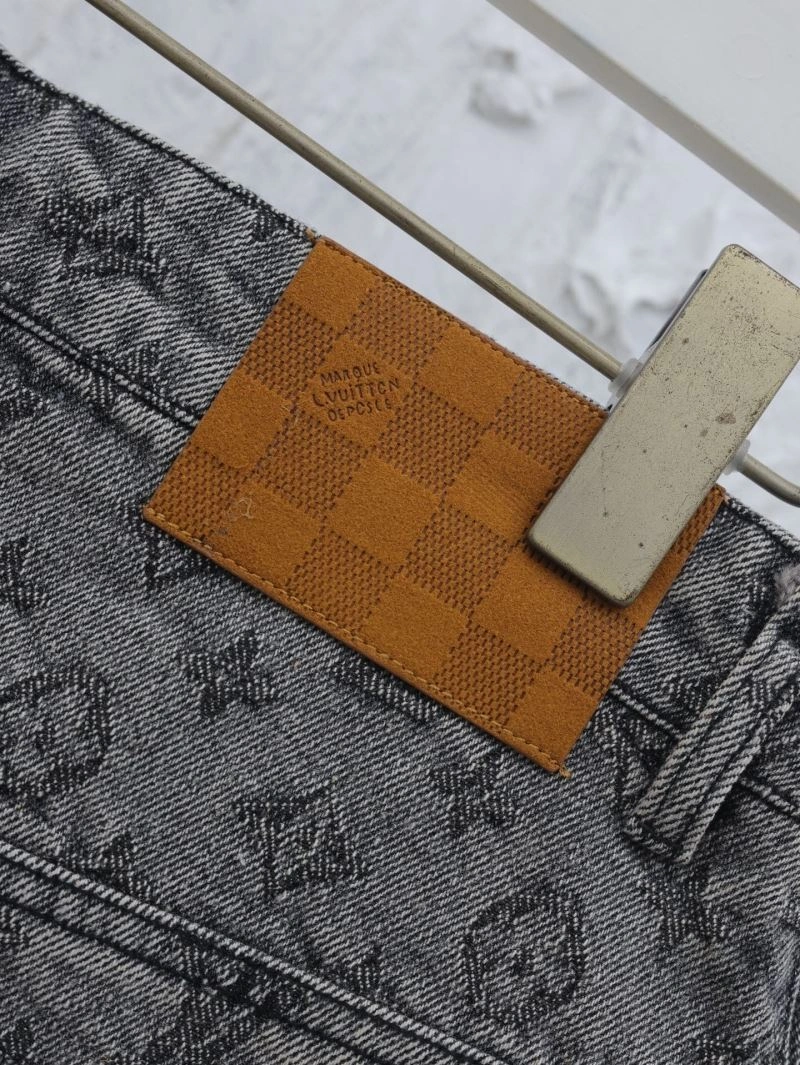 Cut-rate Louis Vuitton Jeans