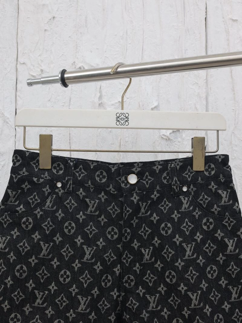 Factory-made Louis Vuitton Jeans