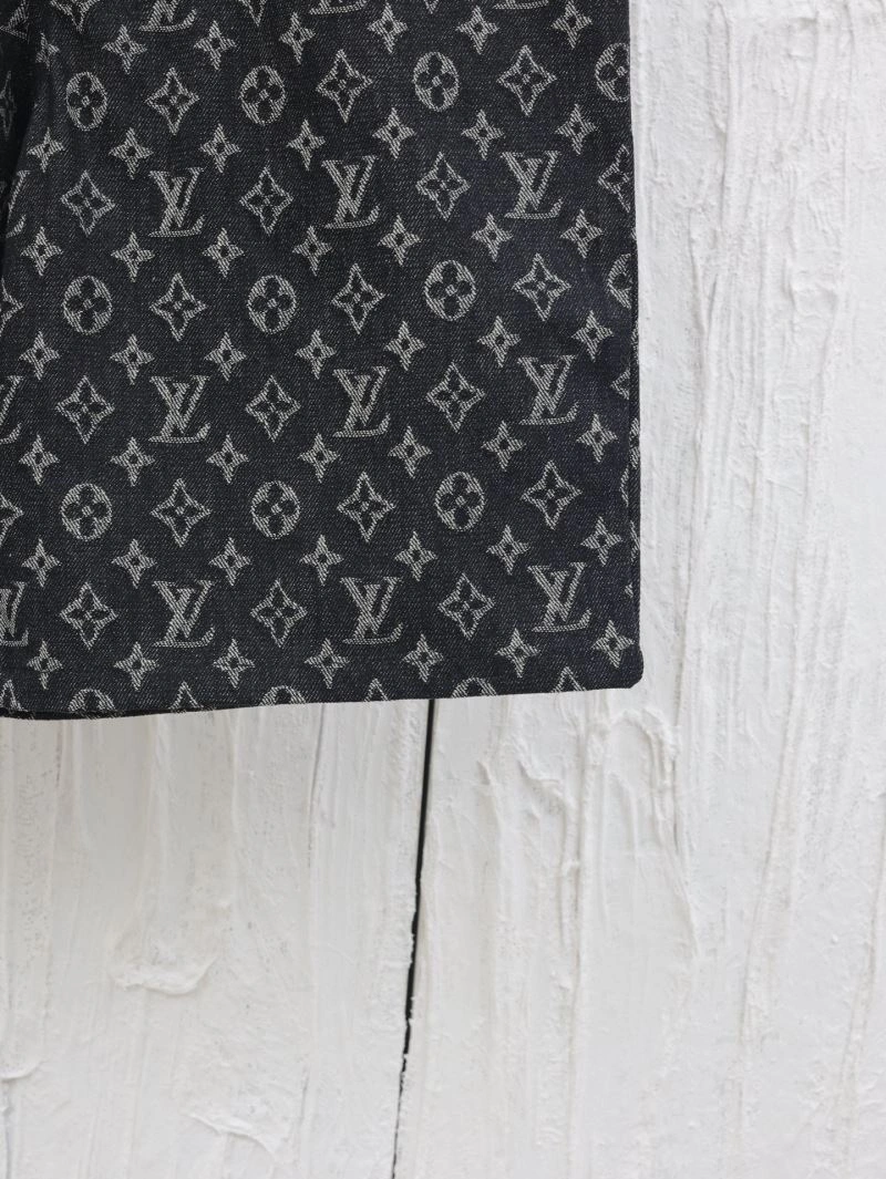 Factory-made Louis Vuitton Jeans
