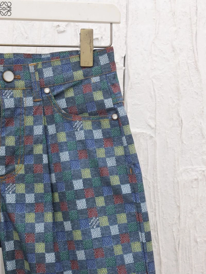 Low-cost Louis Vuitton Jeans