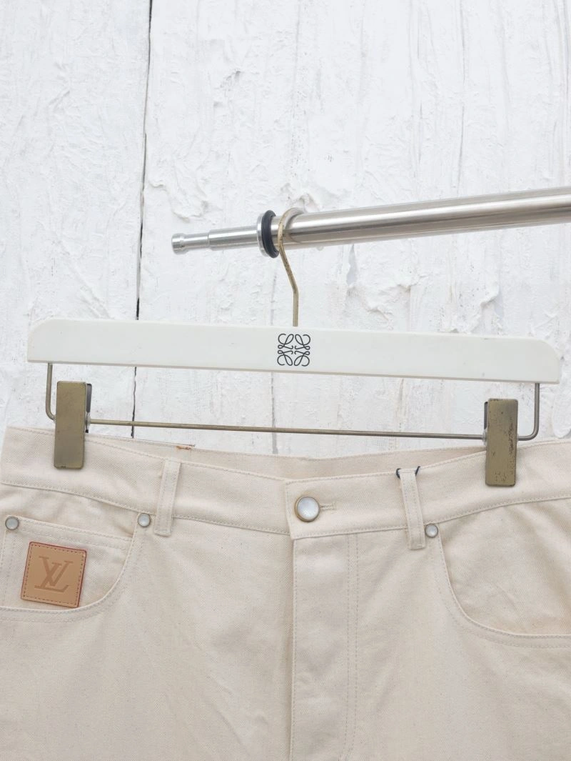 Low-cost Louis Vuitton Jeans