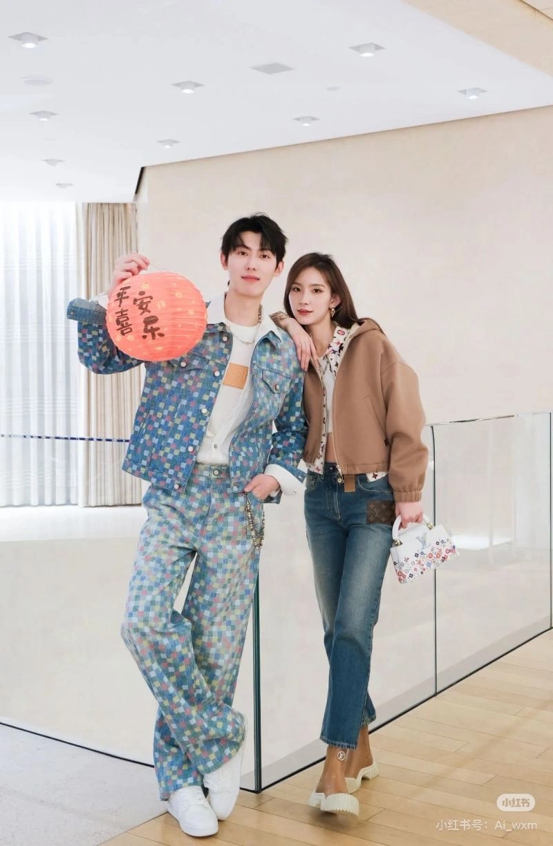 Perfect replica Louis Vuitton Jeans