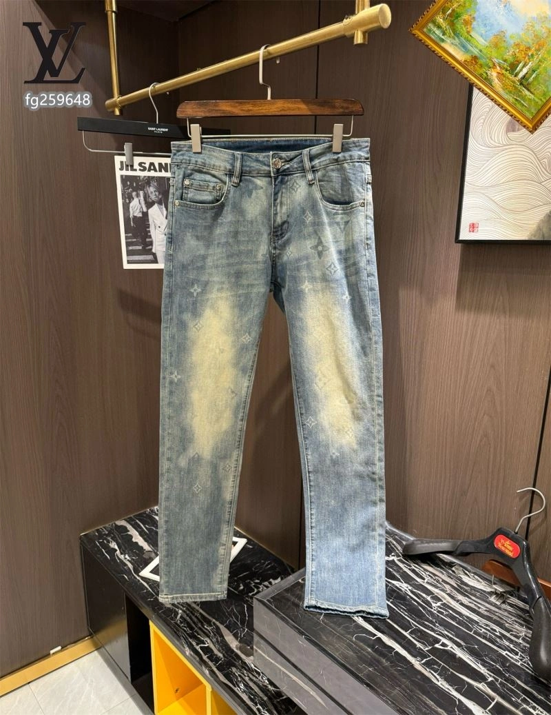 Inexpensive Louis Vuitton Jeans