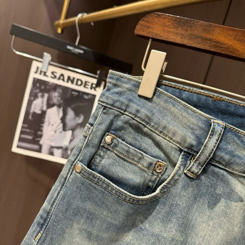 Inexpensive Louis Vuitton Jeans