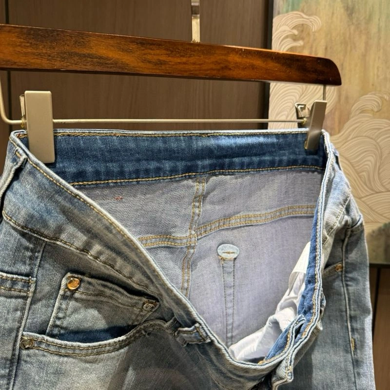 Low-cost Louis Vuitton Jeans