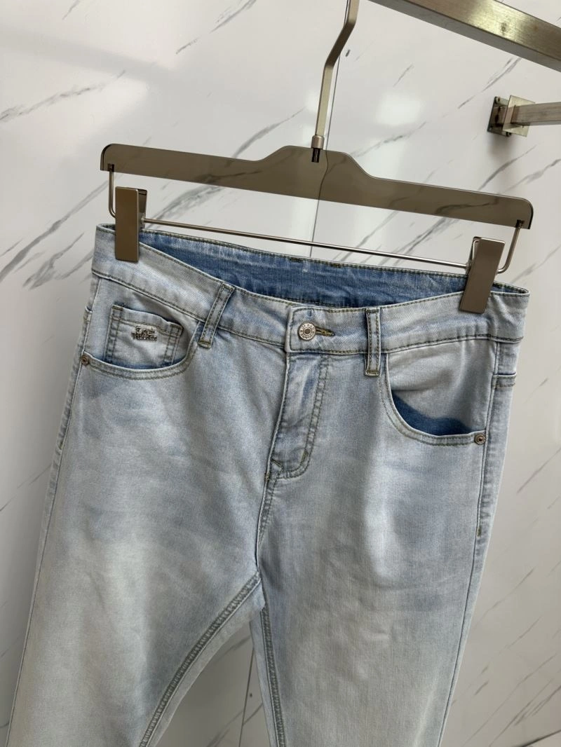 Inexpensive Louis Vuitton Jeans