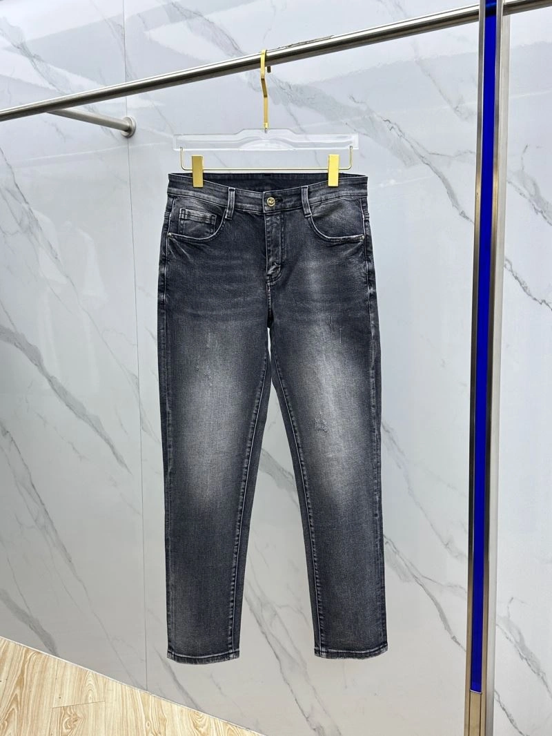 Discounted Louis Vuitton Jeans