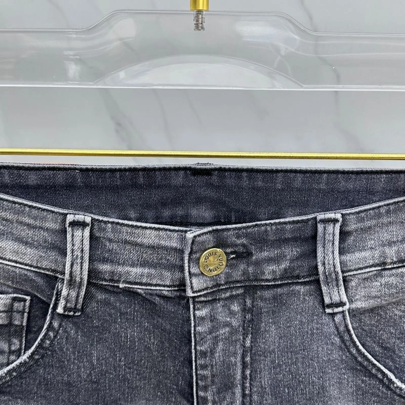 Discounted Louis Vuitton Jeans