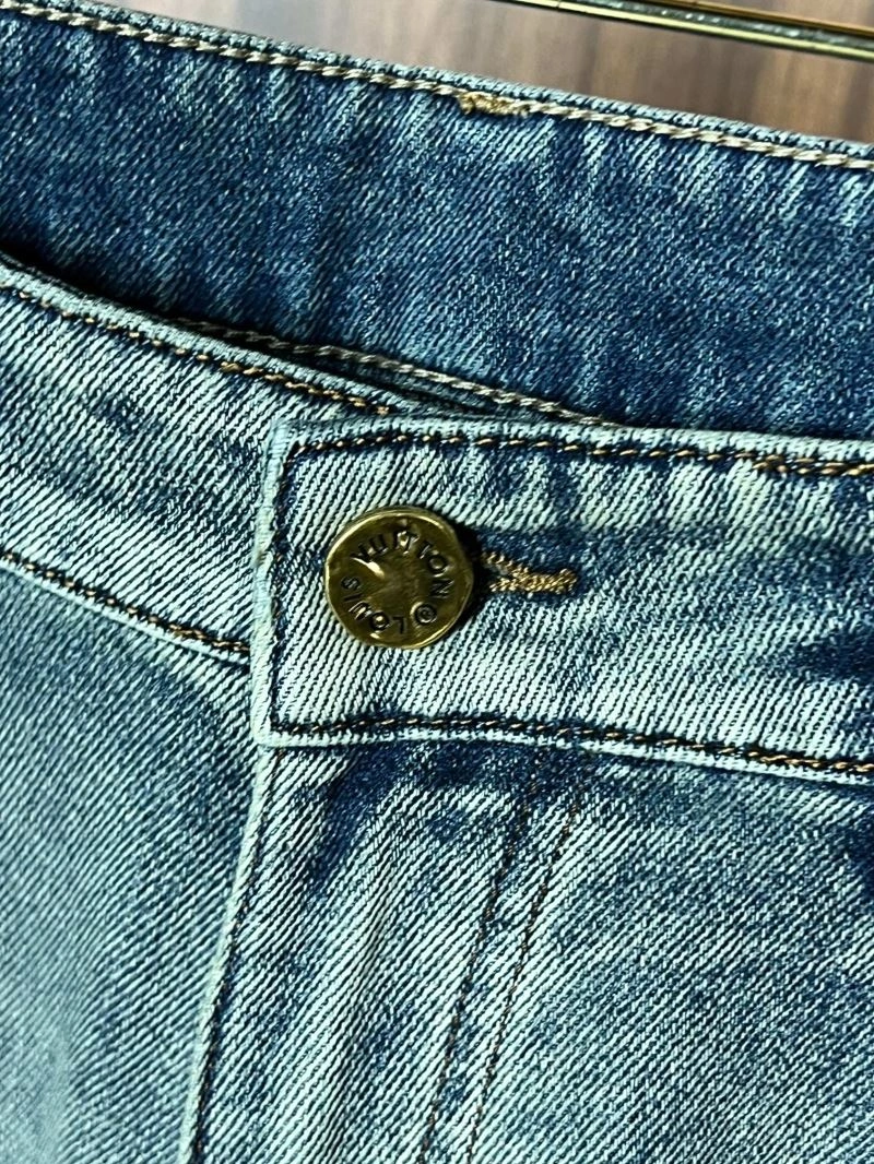 Exact replica Louis Vuitton Jeans