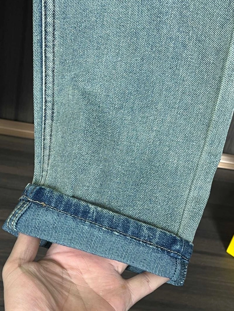 Exact replica Louis Vuitton Jeans