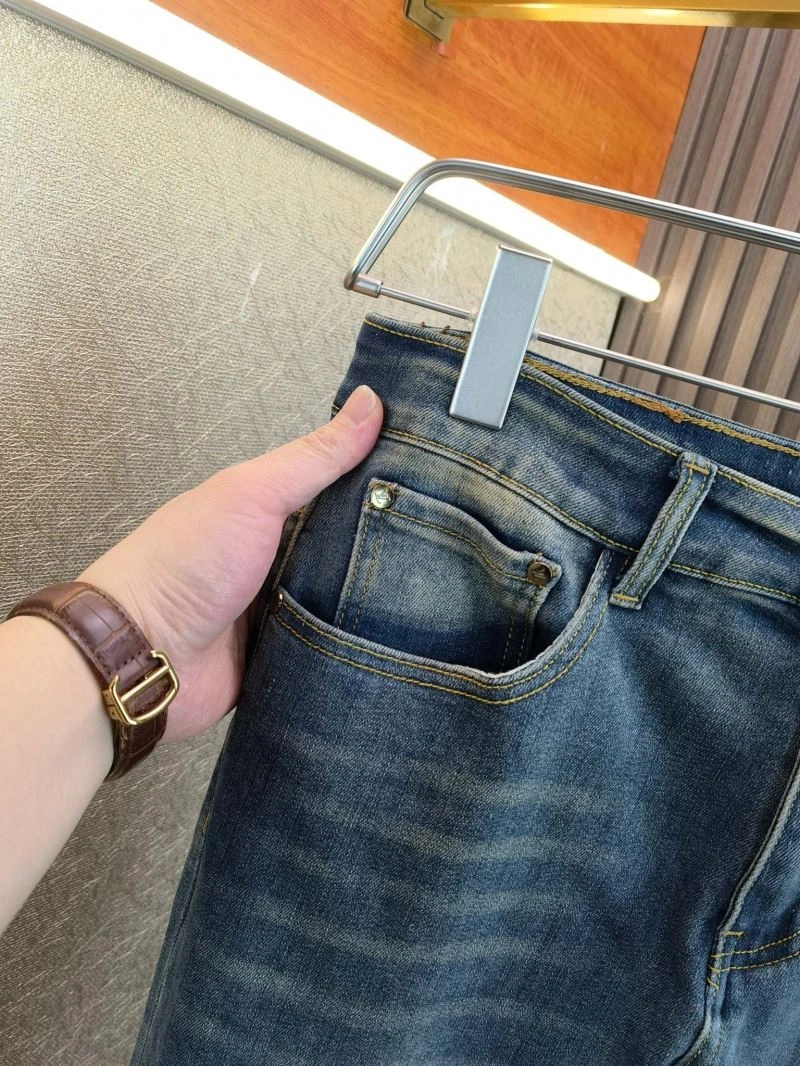 Official Louis Vuitton Jeans