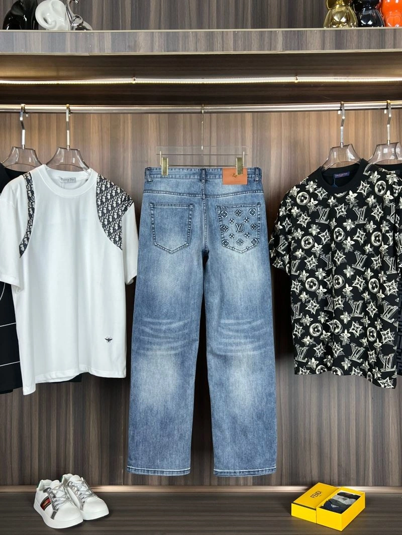 Low-cost Louis Vuitton Jeans