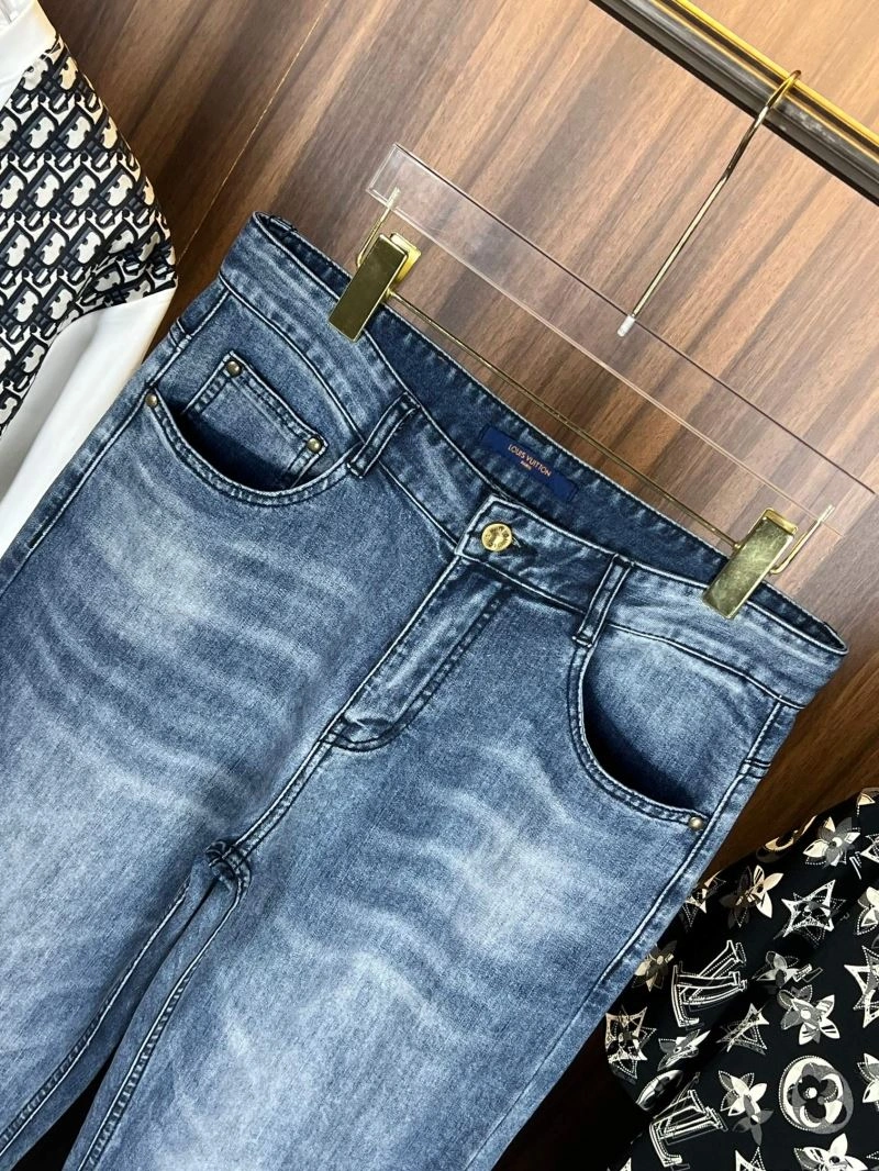 Low-cost Louis Vuitton Jeans