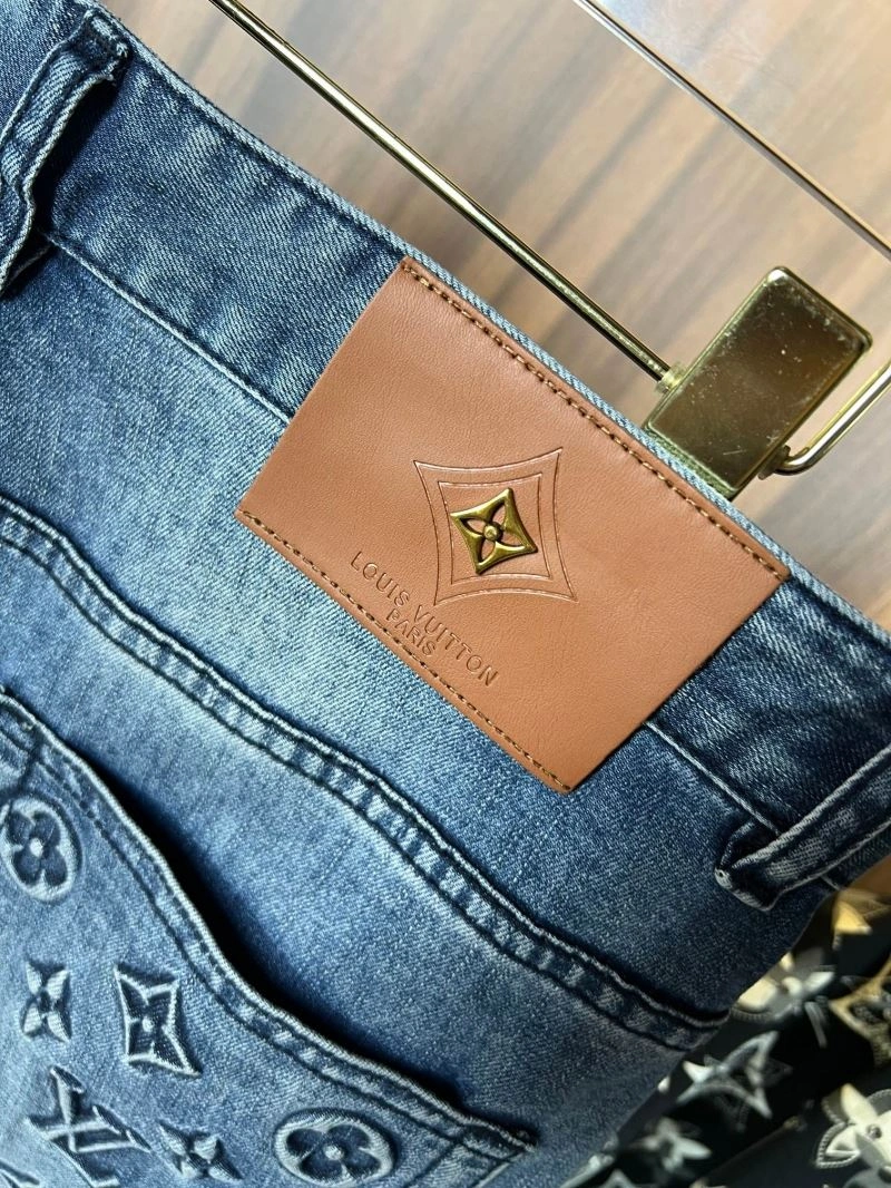 Low-cost Louis Vuitton Jeans