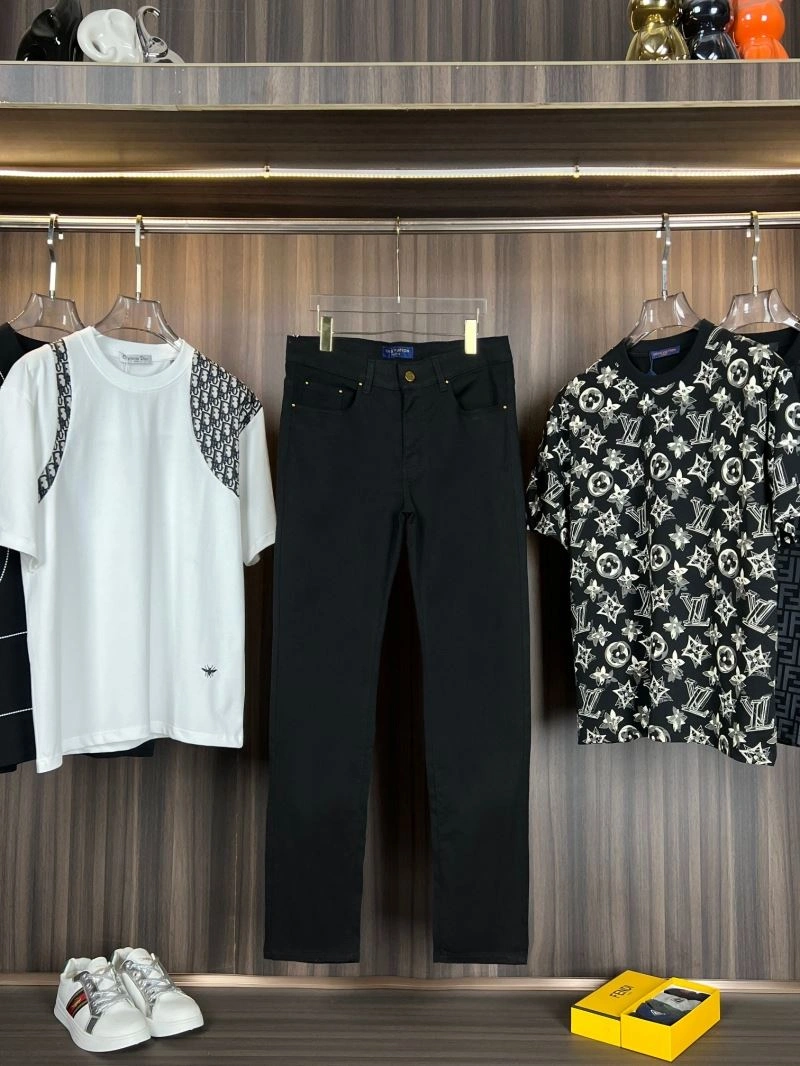 Exact replica Louis Vuitton Jeans