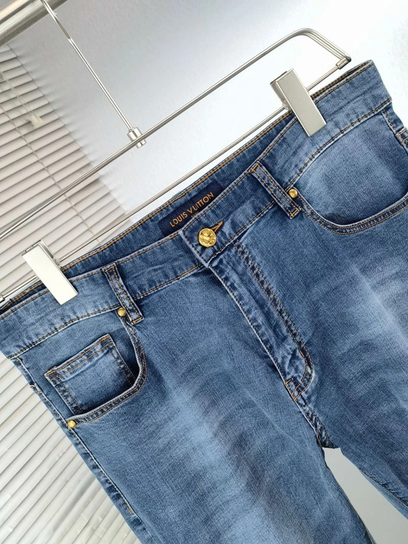 Accurate model Louis Vuitton Jeans