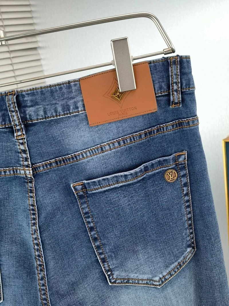 Accurate model Louis Vuitton Jeans