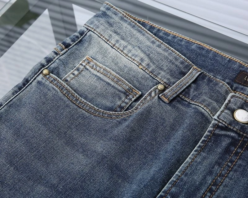 Discounted Louis Vuitton Jeans