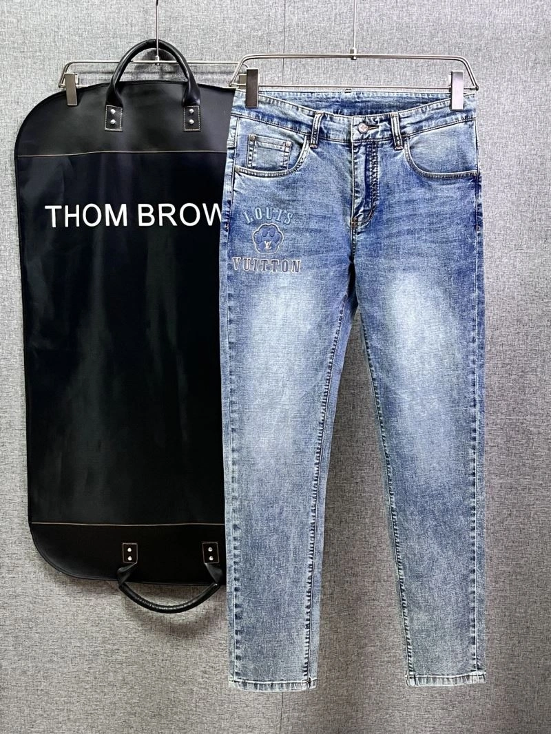 Exact replica Louis Vuitton Jeans