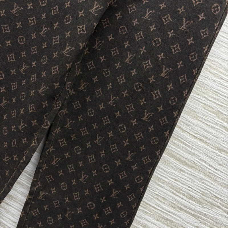 Accurate model Louis Vuitton Jeans