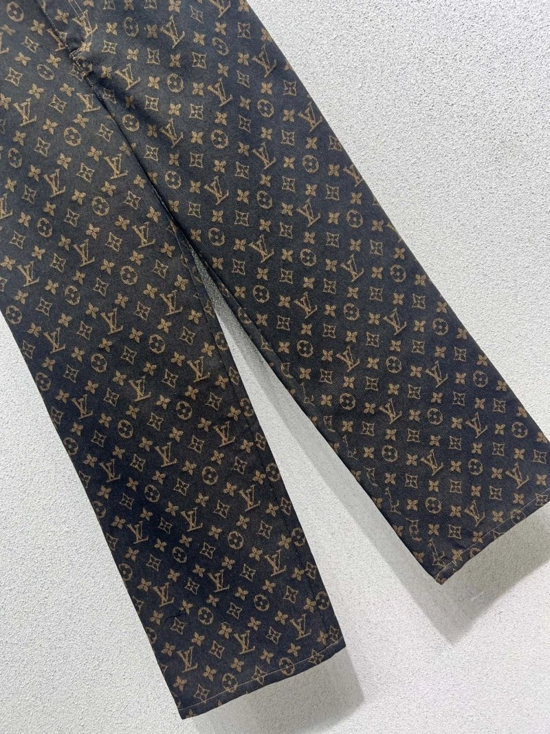 Accurate model Louis Vuitton Jeans