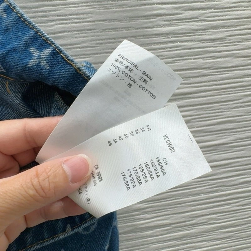 Low-cost Louis Vuitton Jeans