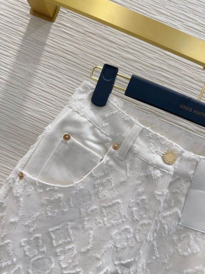 Value-priced Louis Vuitton Jeans