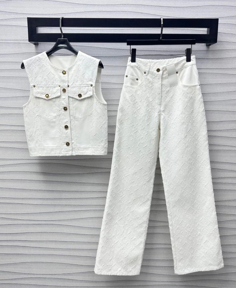 Bargain Louis Vuitton Jeans